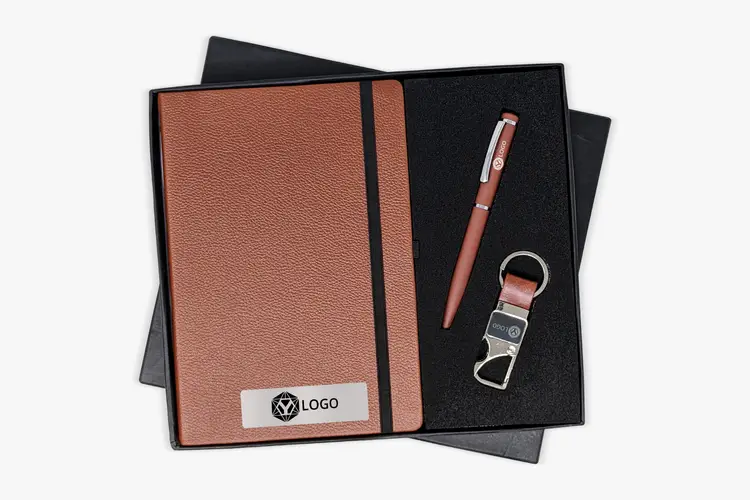 Chic Gift Set | Personalized Luxury Gifts - Printo.in