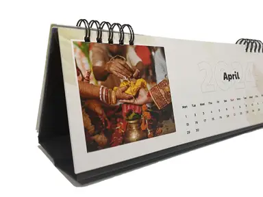 Custom Desk Calendar Printng Online | Printo