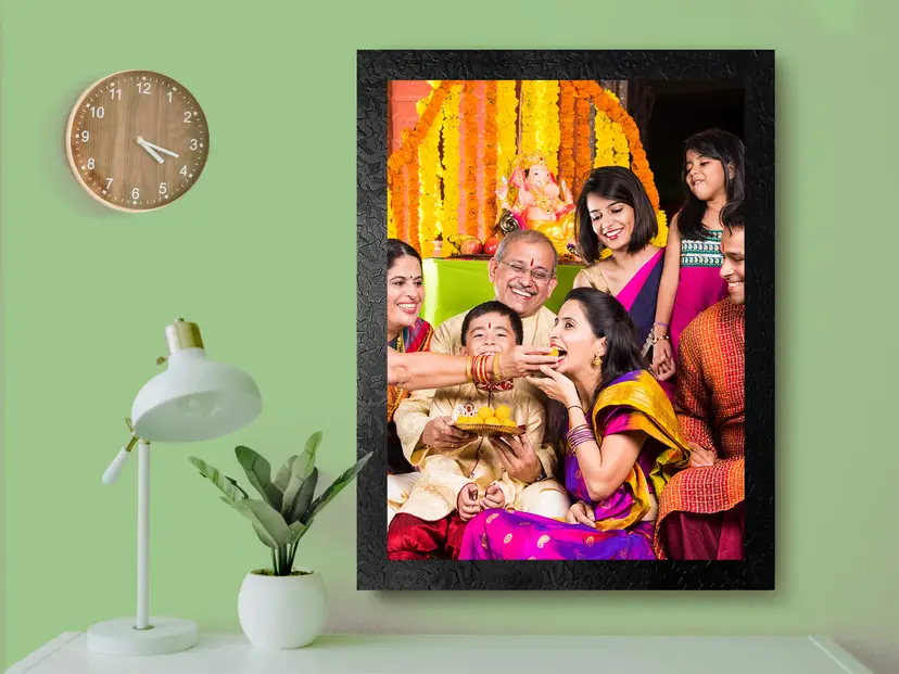 Large Photo Frames - Order Custom Photo Frame Gifts Online - Printo.in