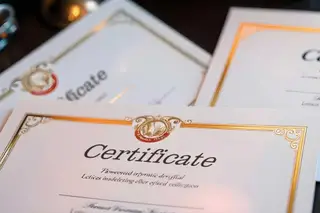 Premium Certificates Printing - Gold Foiling & Spot UV | Printo