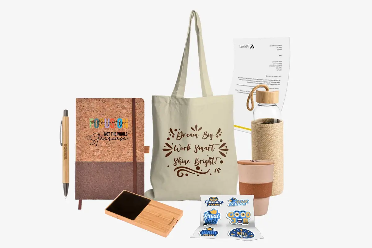 Custom Employee Onboarding Kits | Printo